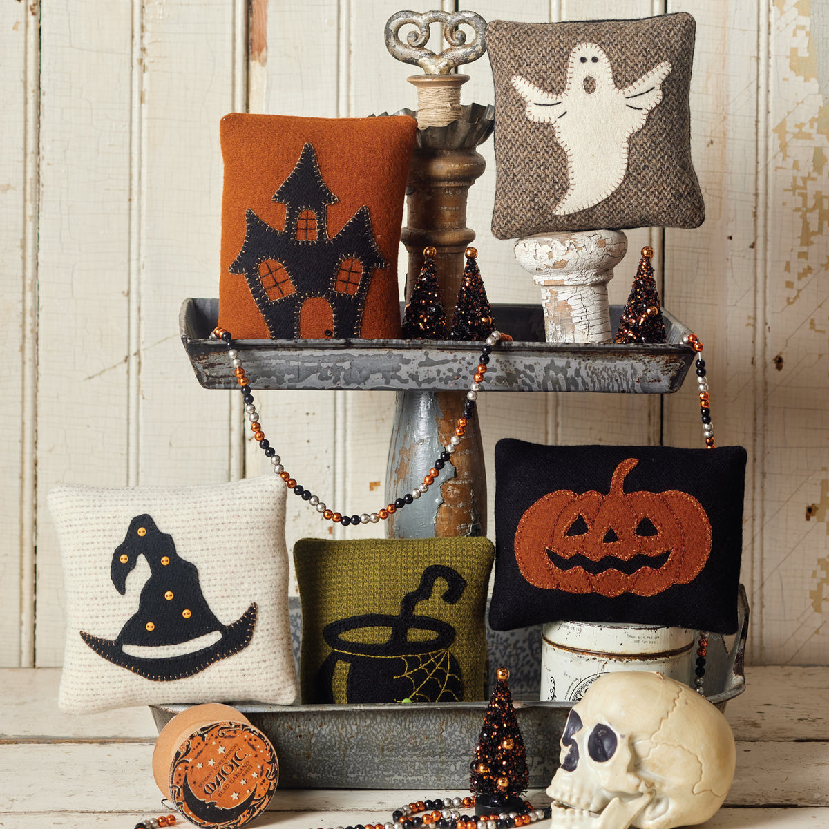 SPOOKY Pillows – Buttermilk Basin