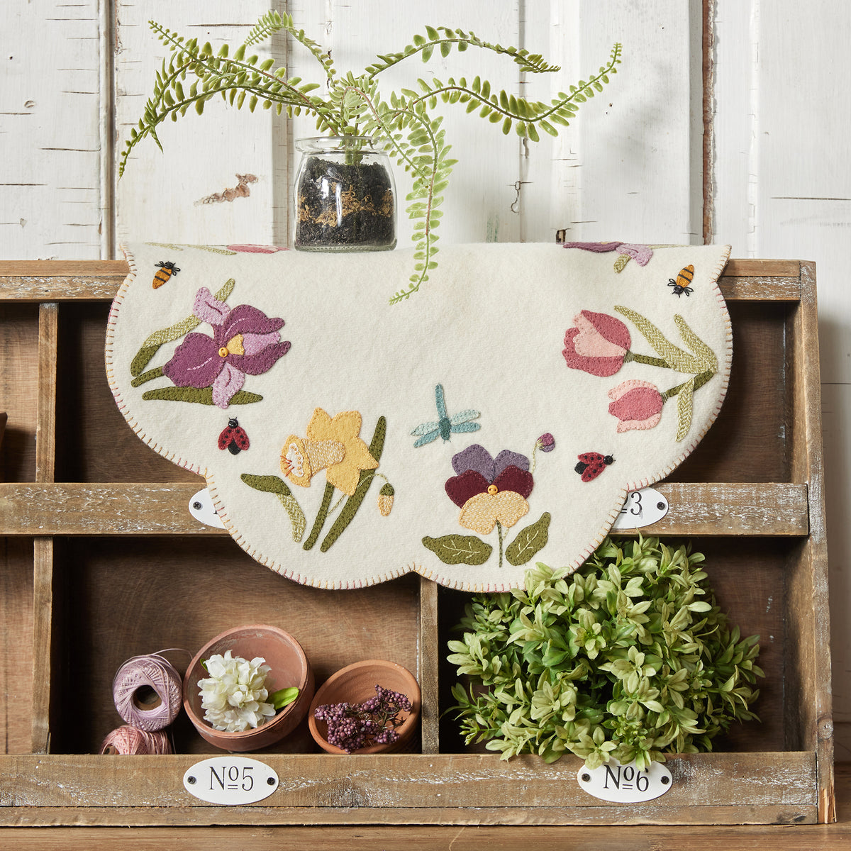 Blooming Flowers Mat – Buttermilk Basin