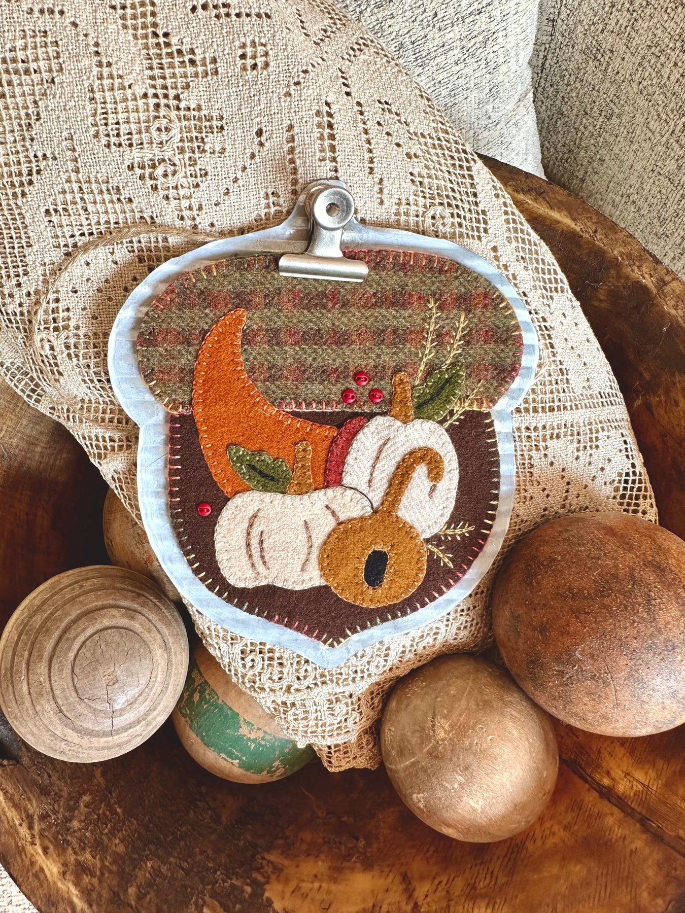 Fall Wool Kits & Patterns | Buttermilk Basin