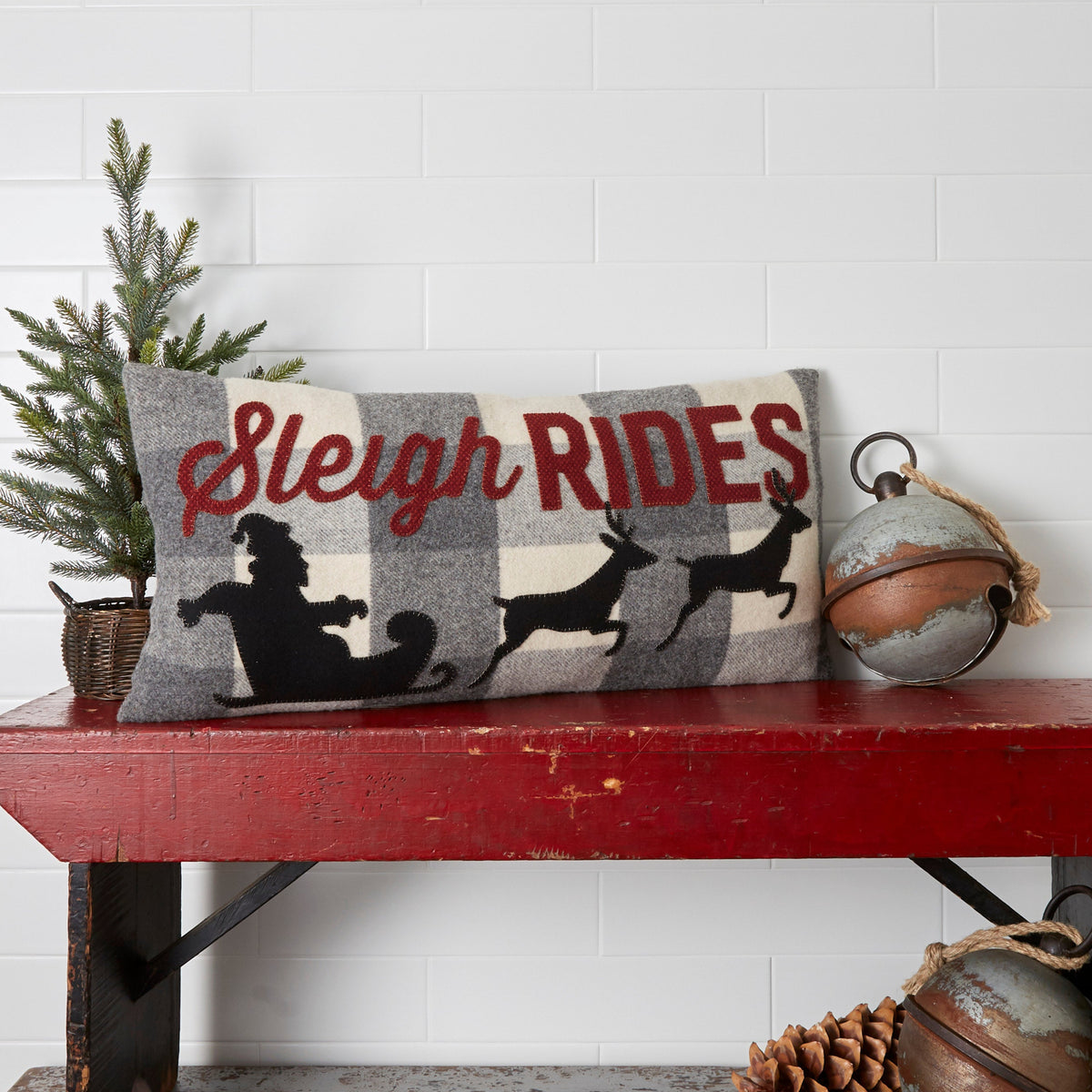Sleigh Rides Bench Pillow – Buttermilk Basin