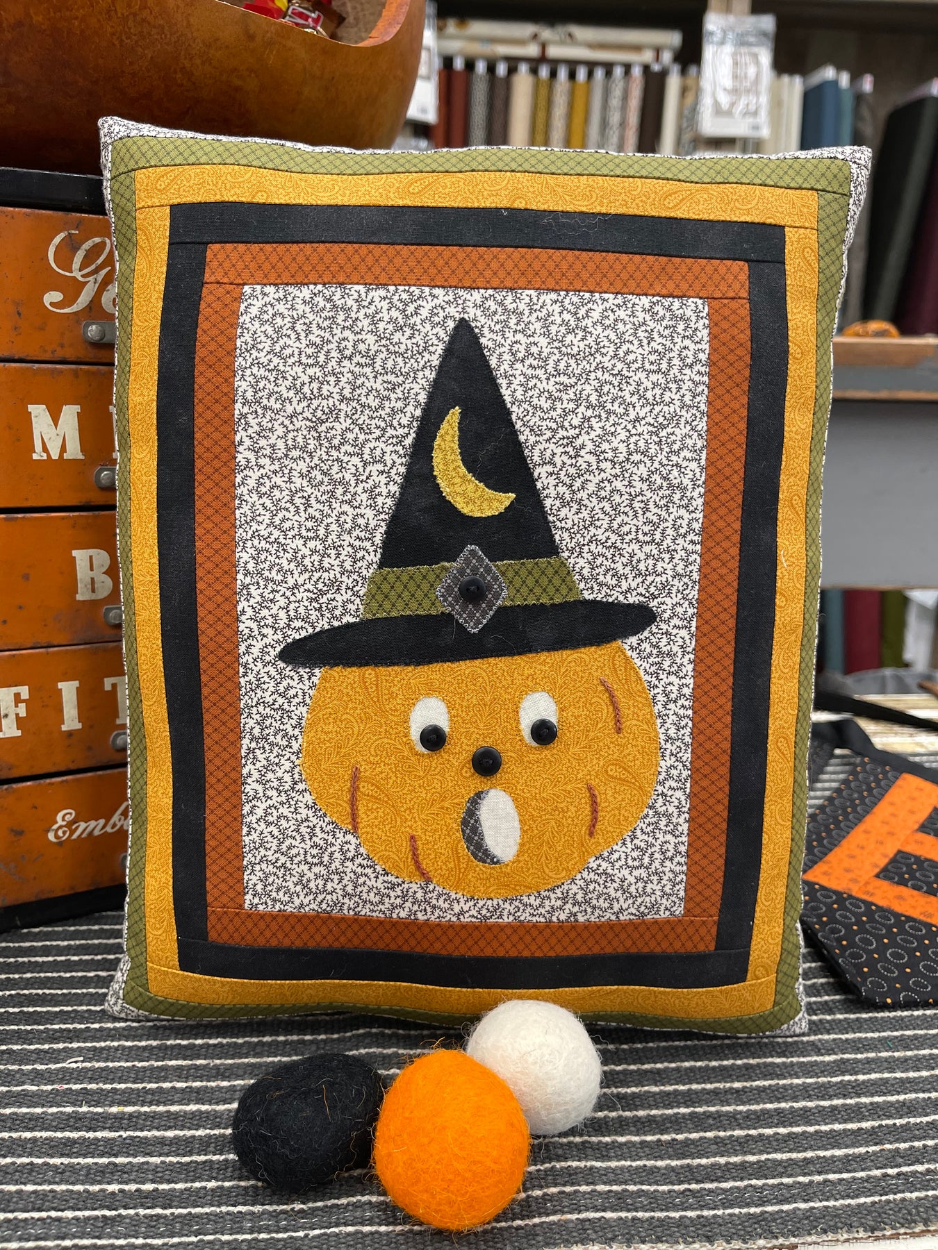 Fall Wool Kits & Patterns | Buttermilk Basin