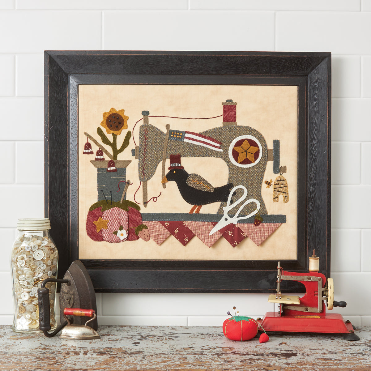 Summer Vintage Sewing Machine – Buttermilk Basin